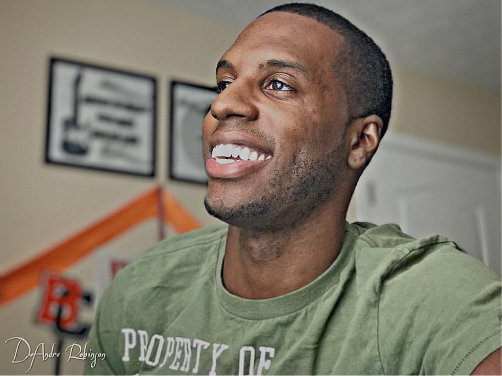 INTERVIEW: Entrepreneur, Influencer & Mentor, DeAndre Robinson Talks ...