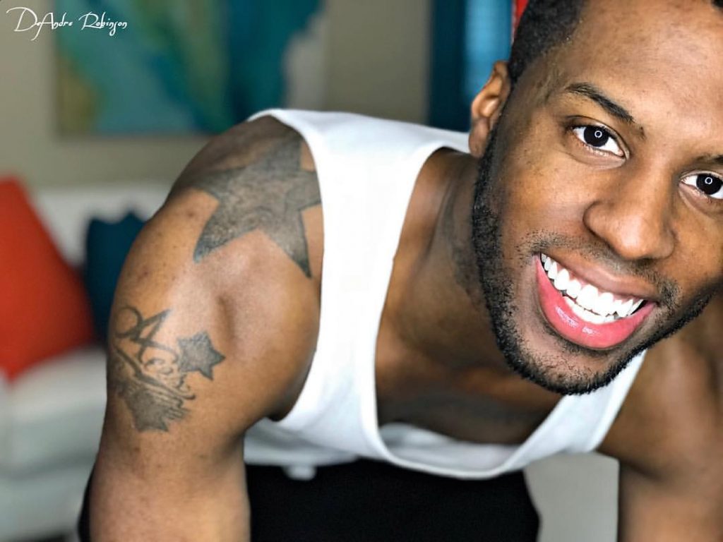 INTERVIEW: Entrepreneur, Influencer & Mentor, DeAndre Robinson Talks ...