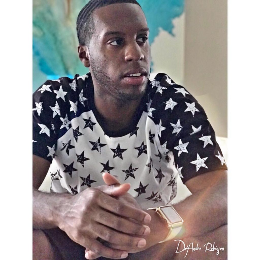 INTERVIEW: Entrepreneur, Influencer & Mentor, DeAndre Robinson Talks ...